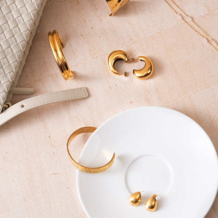 How to Build a Capsule Jewellery Collection | Break Out Jewellery